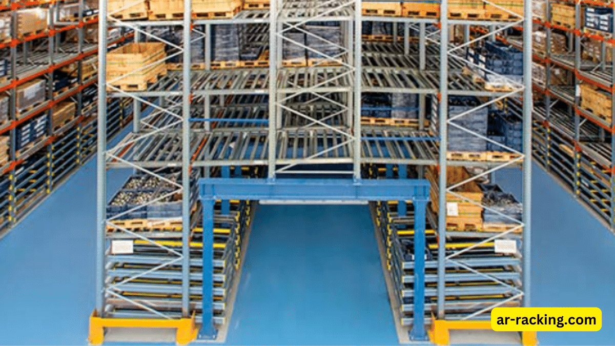Penggunaan Racking di Warehouse